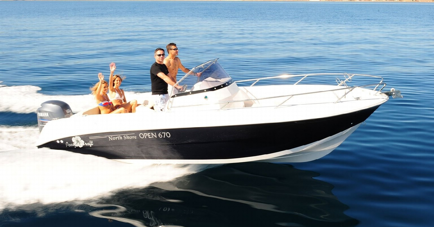 Location PACIFIC CRAFT 670 Open à Marseille